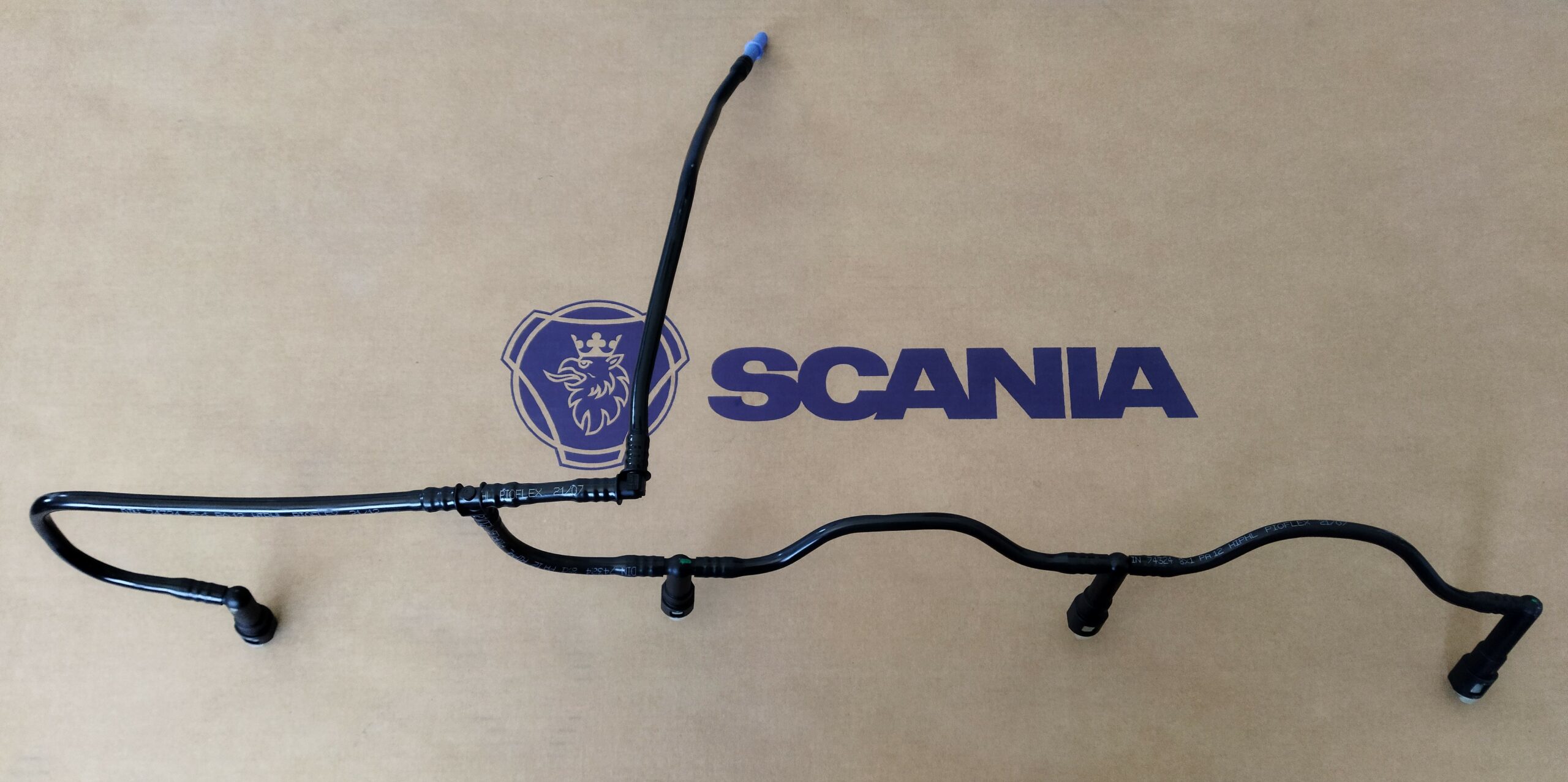 BLEED PIPE D16 | Scania Ioakeimidis